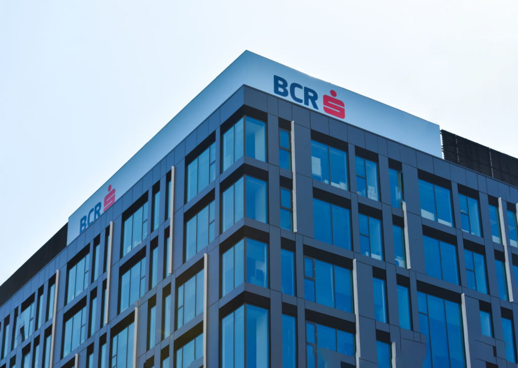 BCR improves its resilience and efficiency with a Software Defined ...